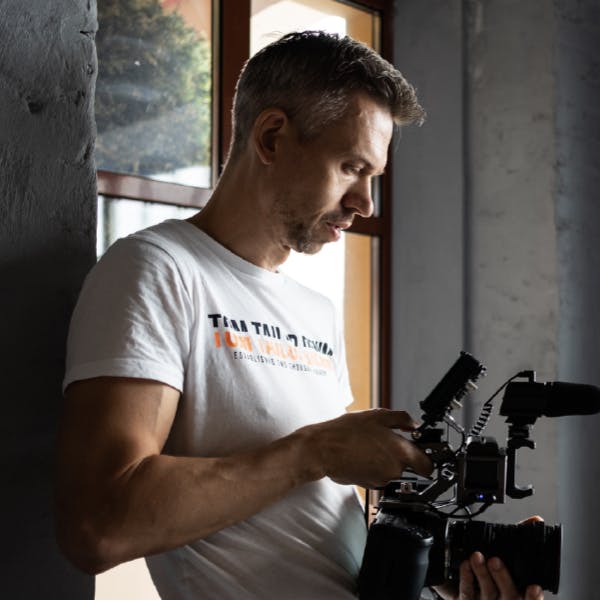 Office, Conference Room, Meeting, Discussion by Denis Raev – Stock Footage | Artlist